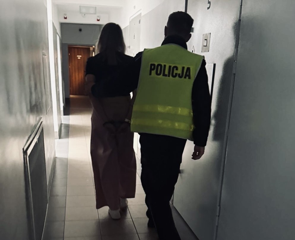 Kompletnie pijana matka wiozła autem 11-letniego syna w Dzień Dziecka