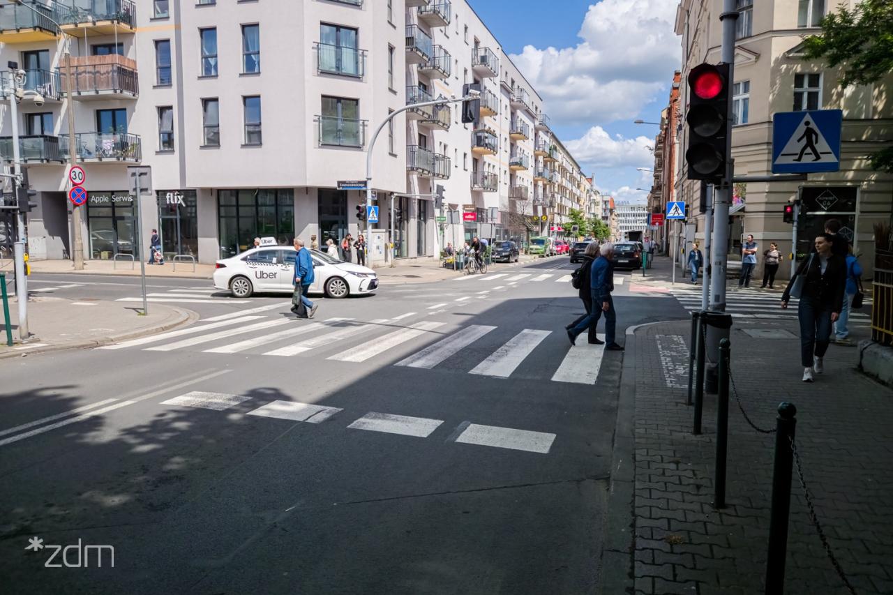 Wyniosą skrzyżowanie na Jeżycach. Ruszają prace, spore utrudnienia dla kierowców