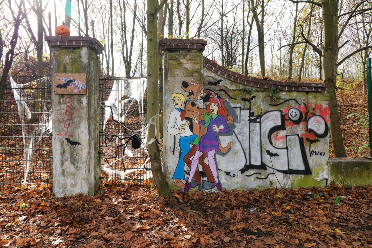 Halloweenowy mural KaWu w Poznaniu. Znowu z bohaterami bajki Scooby Doo